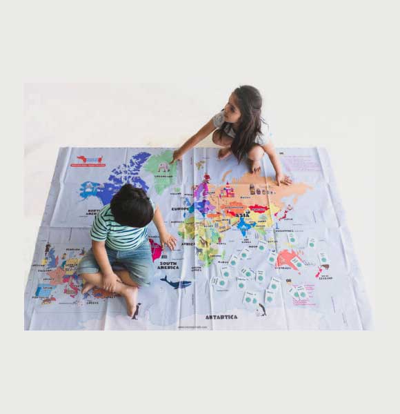 Hop around the world – Giant World Map